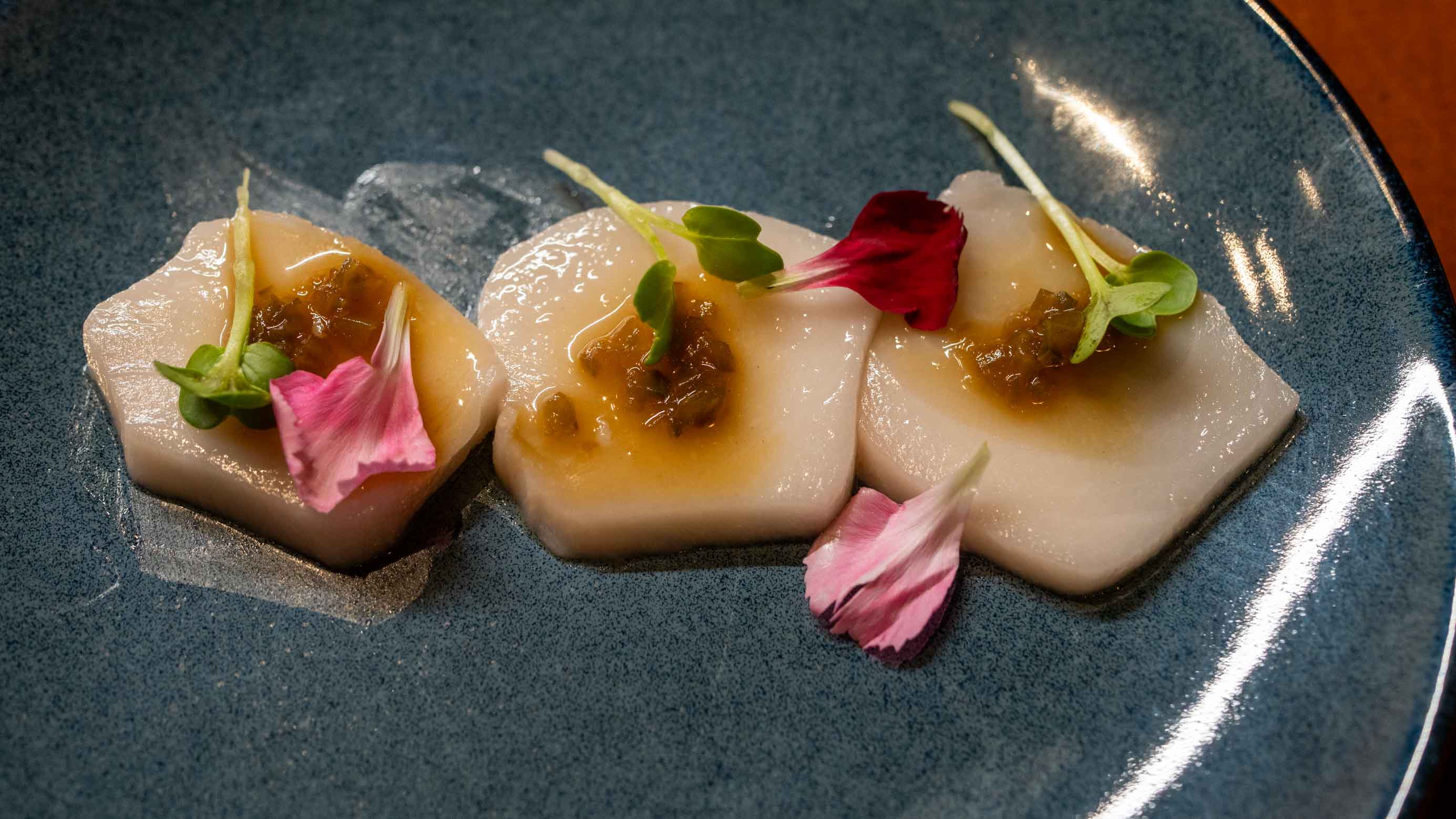 Seattle – Hummingbird Sushi | Random Eating Adventures
